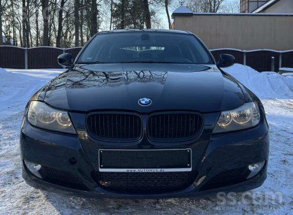 Melns BMW 320 2009 Rīga, ar dzinēja tilpumu 2.00 L un nobraukumu 284 tūkst. km par 5100 €, foto 2 vietnē AUTOMOTO.COM.LV