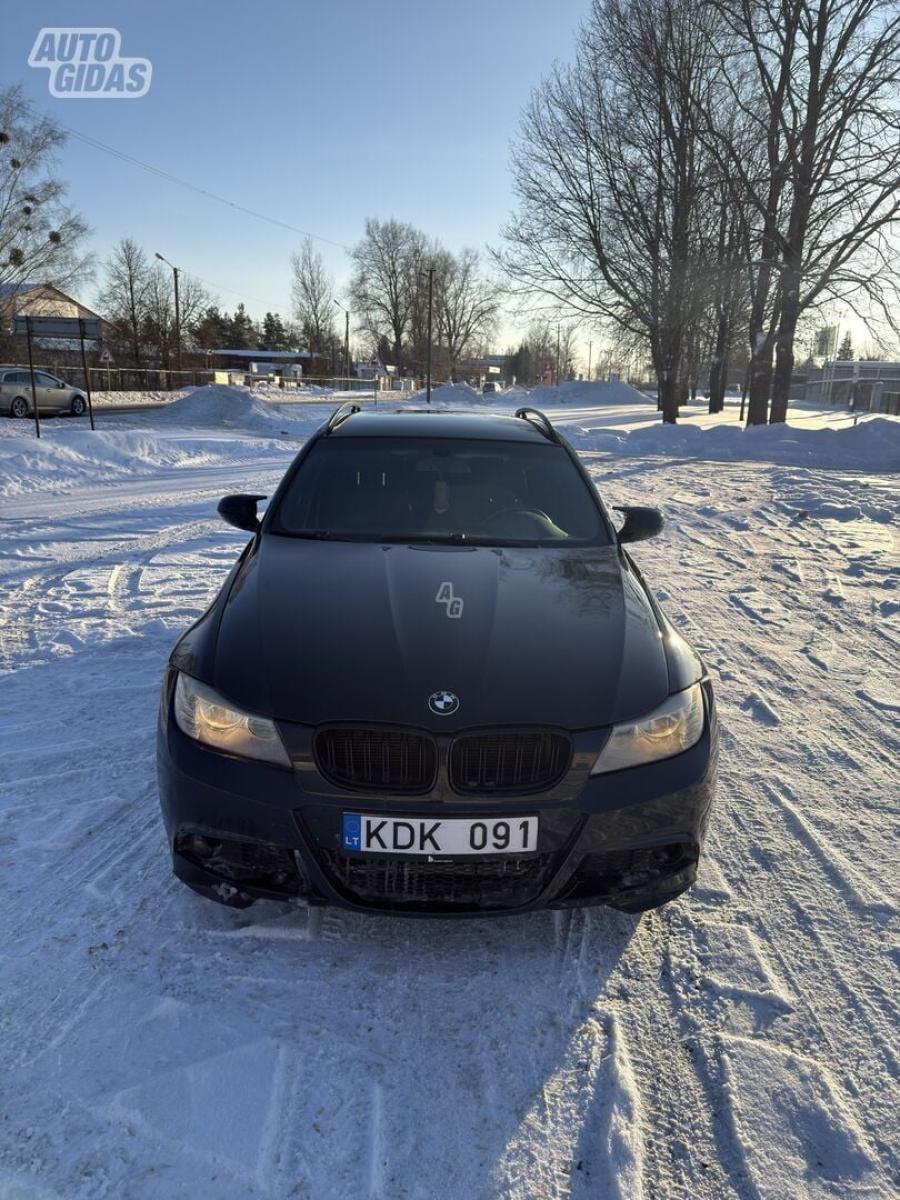Black BMW 320 2009 in Jonava, with an engine capacity of 2.00 L and mileage of 279 thousand km for 3750 €, photo 1 on AUTOMOTO.COM.LV