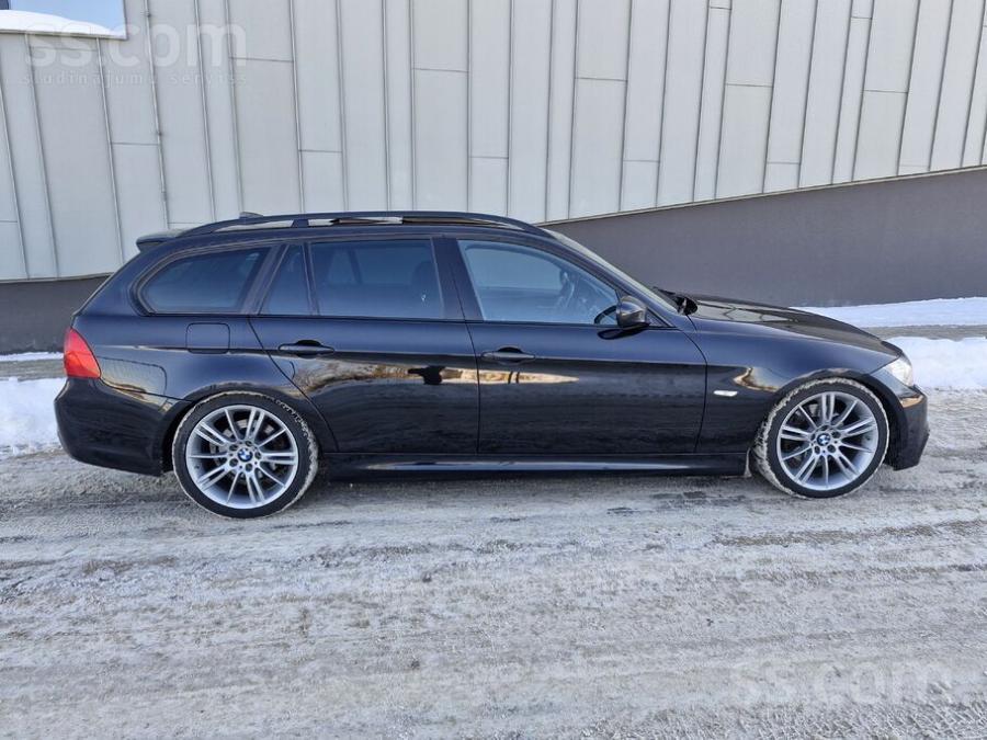 Melns BMW 320 2009 Bauska, ar dzinēja tilpumu 2.00 L un nobraukumu 340 tūkst. km par 6850 €, foto 4 vietnē AUTOMOTO.COM.LV