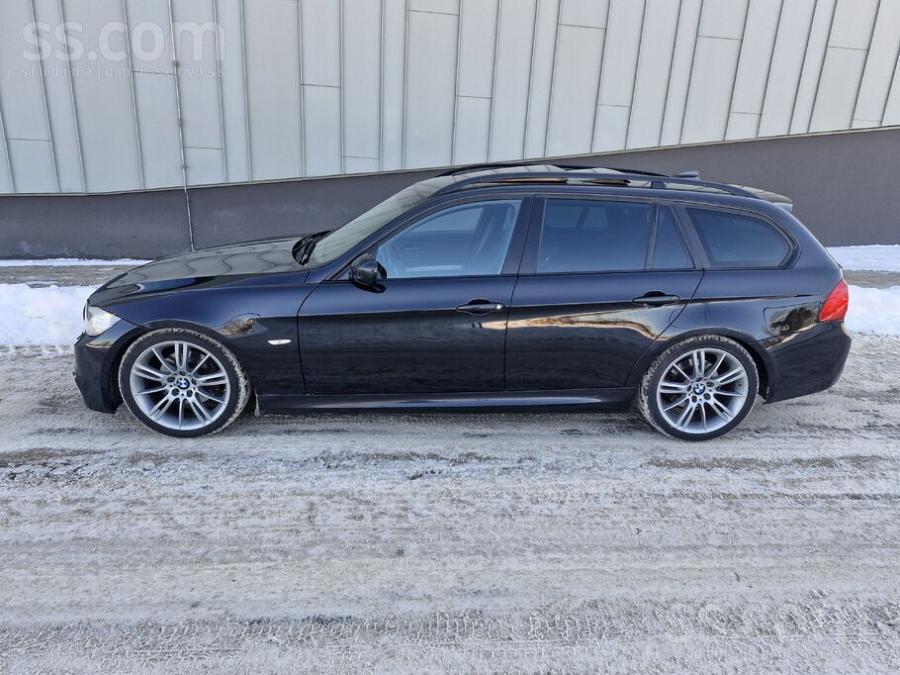 Melns BMW 320 2009 Bauska, ar dzinēja tilpumu 2.00 L un nobraukumu 340 tūkst. km par 6850 €, foto 5 vietnē AUTOMOTO.COM.LV