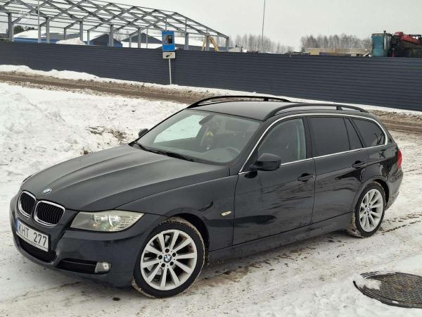 Black BMW 320 2009 in Silute, with an engine capacity of 2.00 L and mileage of 331 thousand km for 3500 €, photo 3 on AUTOMOTO.COM.LV