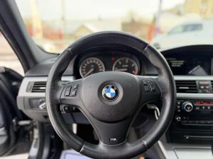 Melns BMW 320 2009 Viļņa, ar dzinēja tilpumu 2.00 L un nobraukumu 297 tūkst. km par 5700 €, foto 19 vietnē AUTOMOTO.COM.LV