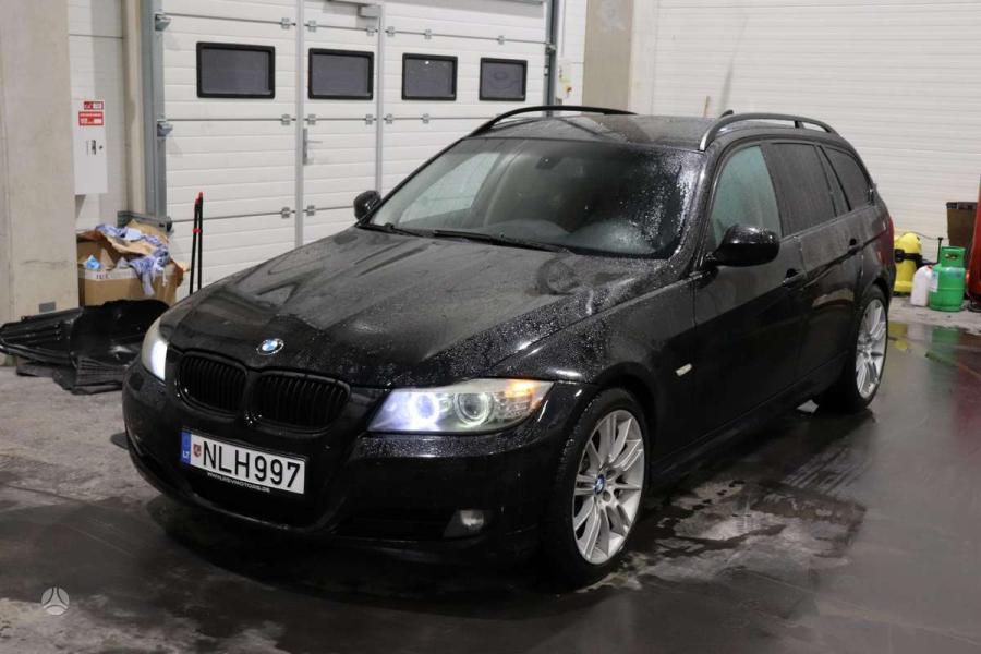 Melns BMW 320 2009 Klaipėda, ar dzinēja tilpumu 2.00 L un nobraukumu 297 tūkst. km par 4700 €, foto 11 vietnē AUTOMOTO.COM.LV
