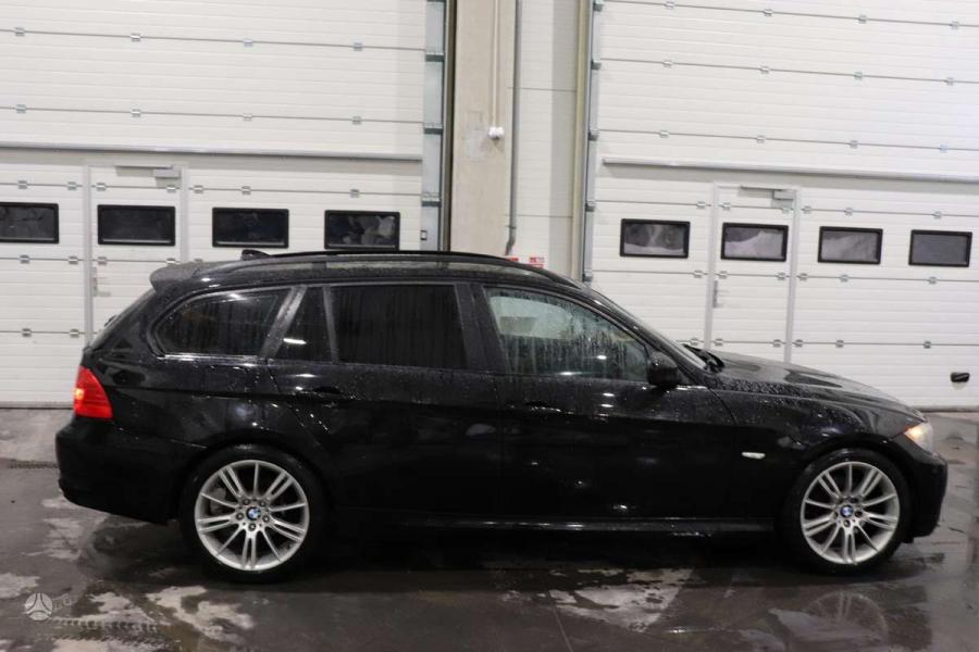 Melns BMW 320 2009 Klaipėda, ar dzinēja tilpumu 2.00 L un nobraukumu 297 tūkst. km par 4700 €, foto 16 vietnē AUTOMOTO.COM.LV