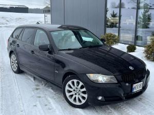 Black BMW 320 2009 in Kaunas, with an engine capacity of 0.00 L and mileage of 336 thousand km for 3550 €, photo 7 on AUTOMOTO.COM.LV