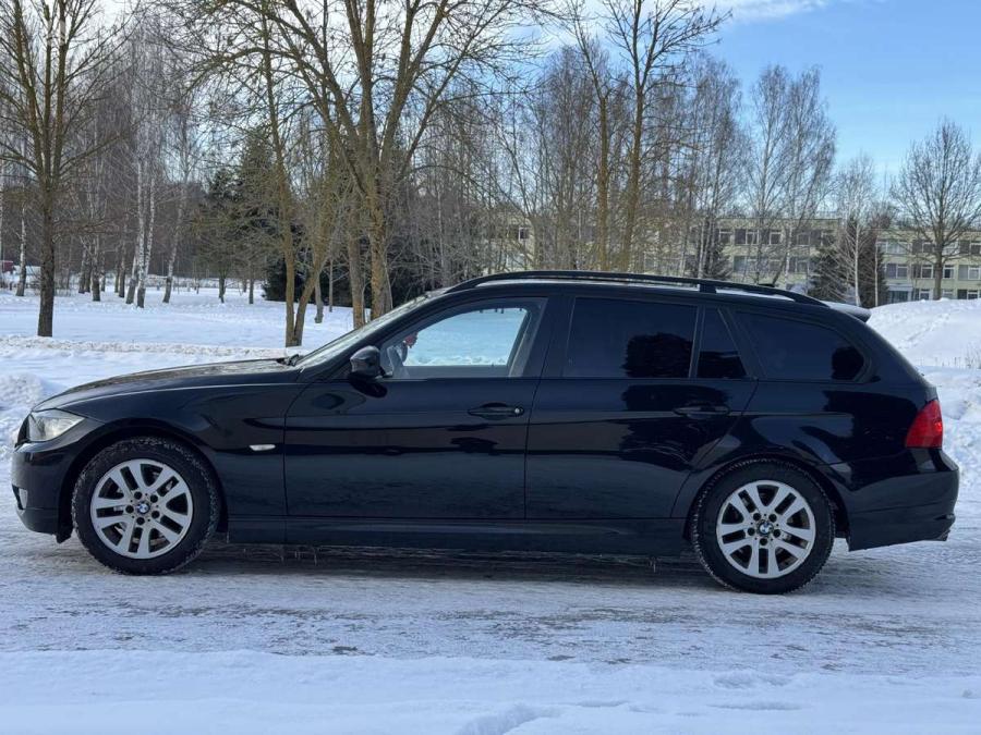 Black BMW 320 2009 in Kaisiadorys, with an engine capacity of 2.00 L and mileage of 320 thousand km for 3100 €, photo 8 on AUTOMOTO.COM.LV