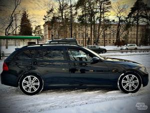 Black BMW 320 2009 in Alytus, with an engine capacity of 2.00 L and mileage of 301 thousand km for 4850 €, photo 20 on AUTOMOTO.COM.LV