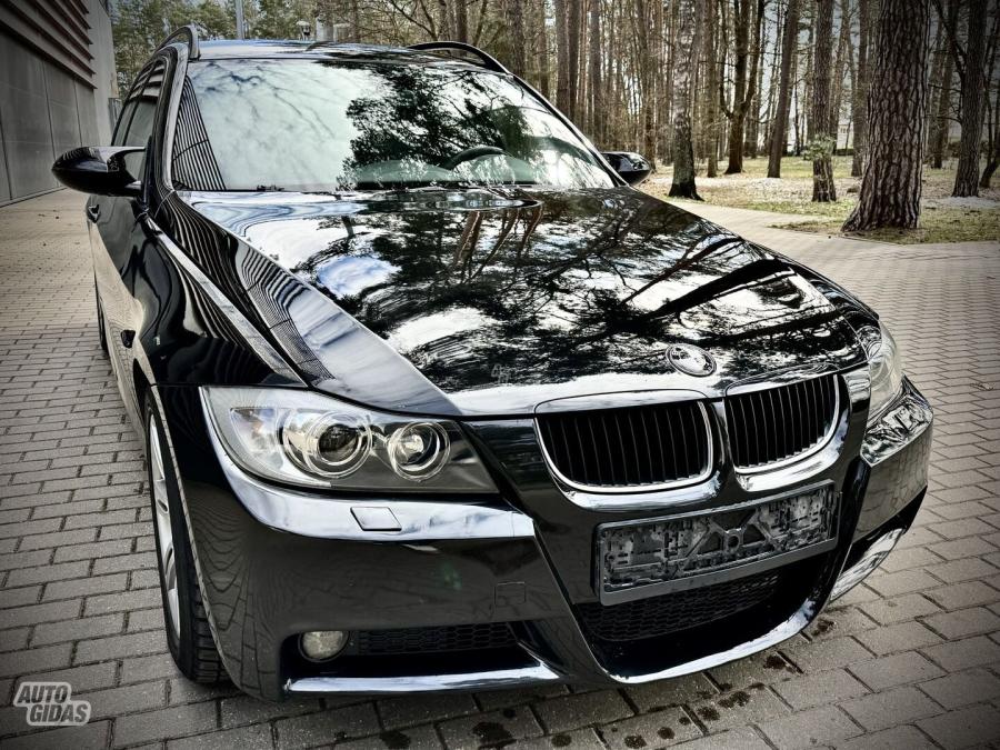Melns BMW 320 2009 Alīta, ar dzinēja tilpumu 2.00 L un nobraukumu 301 tūkst. km par 4550 €, foto 26 vietnē AUTOMOTO.COM.LV