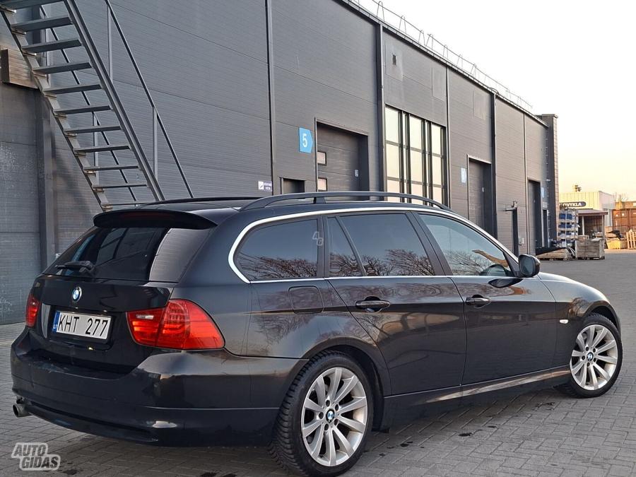 Black BMW 320 2009 in Silute, with an engine capacity of 2.00 L and mileage of 331 thousand km for 3350 €, photo 2 on AUTOMOTO.COM.LV