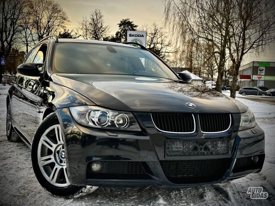 Melns BMW 320 2009 Alīta, ar dzinēja tilpumu 2.00 L un nobraukumu 301 tūkst. km par 4399 €, foto 2 vietnē AUTOMOTO.COM.LV