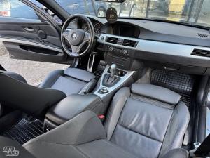 Melns BMW 320 2009 Alīta, ar dzinēja tilpumu 2.00 L un nobraukumu 301 tūkst. km par 4399 €, foto 21 vietnē AUTOMOTO.COM.LV