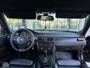 Black BMW 320 2009 in Kaunas, with an engine capacity of 2.00 L and mileage of 404 thousand km for 4950 €, photo 11 on AUTOMOTO.COM.LV