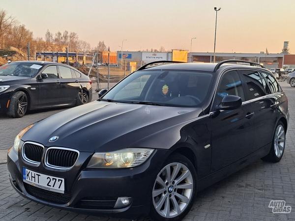 Melns BMW 320 2009 Šilutė, ar dzinēja tilpumu 2.00 L un nobraukumu 331 tūkst. km par 3350 €, foto 1 vietnē AUTOMOTO.COM.LV