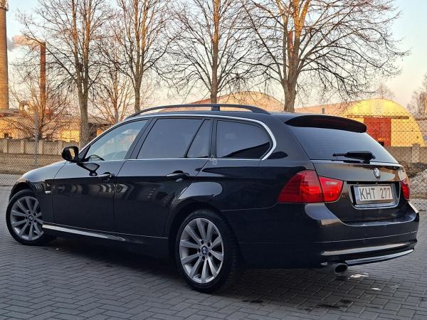 Melns BMW 320 2009 Šilutė, ar dzinēja tilpumu 2.00 L un nobraukumu 331 tūkst. km par 3350 €, foto 3 vietnē AUTOMOTO.COM.LV