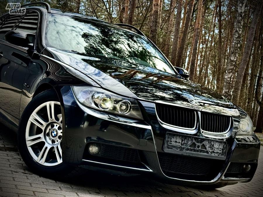 Black BMW 320 2009 in Alytus, with an engine capacity of 2.00 L and mileage of 301 thousand km for 3999 €, photo 1 on AUTOMOTO.COM.LV