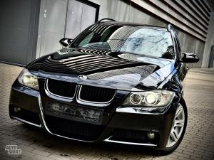 Black BMW 320 2009 in Alytus, with an engine capacity of 2.00 L and mileage of 301 thousand km for 3999 €, photo 3 on AUTOMOTO.COM.LV