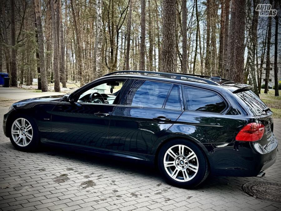 Black BMW 320 2009 in Alytus, with an engine capacity of 2.00 L and mileage of 301 thousand km for 3999 €, photo 7 on AUTOMOTO.COM.LV