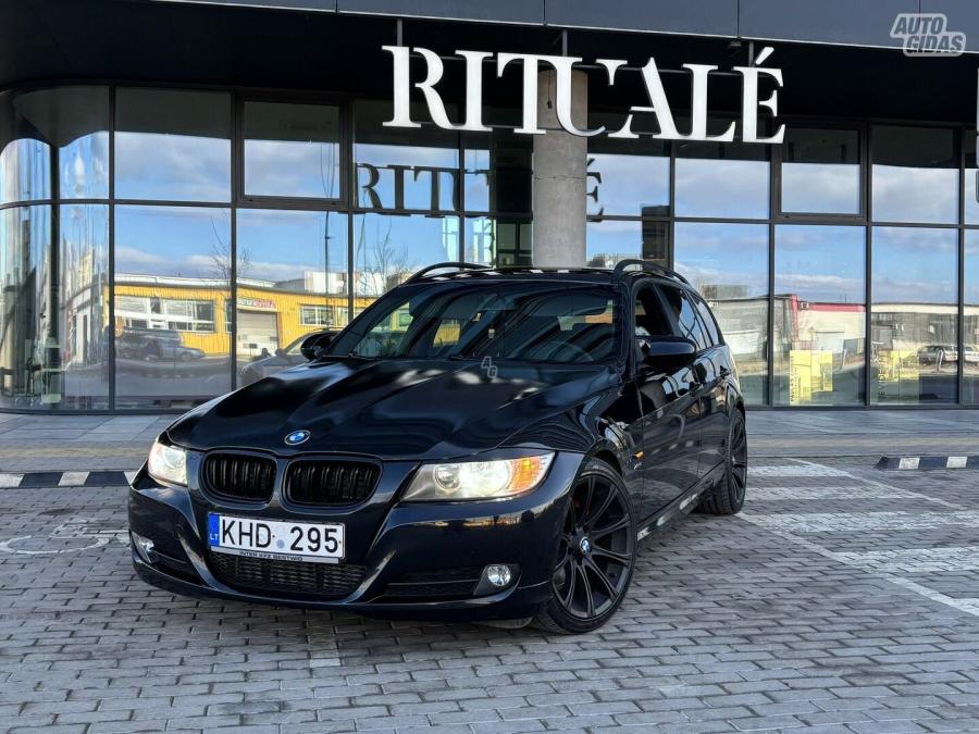 Melns BMW 320 2009 Kauņa, ar dzinēja tilpumu 2.00 L un nobraukumu 405 tūkst. km par 4650 €, foto 5 vietnē AUTOMOTO.COM.LV