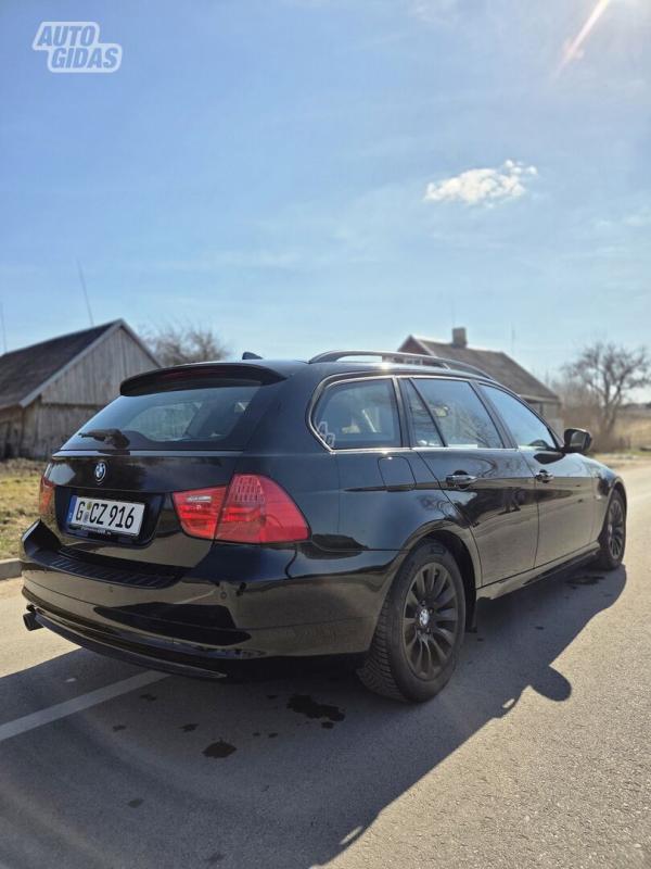 Black BMW 320 2009 in Plunge, with an engine capacity of 2.00 L and mileage of 365 thousand km for 3200 €, photo 7 on AUTOMOTO.COM.LV