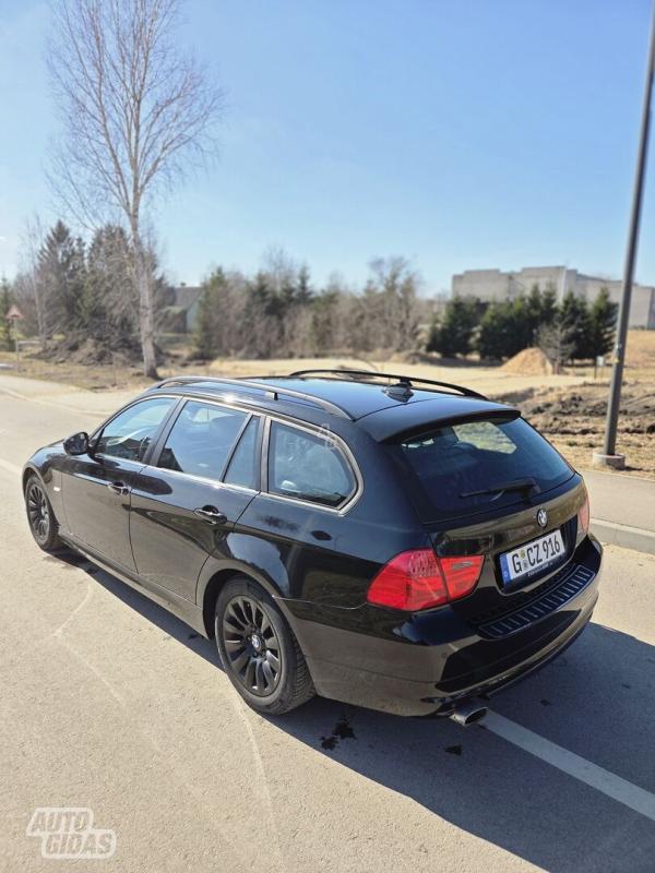 Black BMW 320 2009 in Plunge, with an engine capacity of 2.00 L and mileage of 365 thousand km for 3200 €, photo 10 on AUTOMOTO.COM.LV