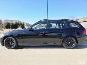 Melns BMW 320 2009 Plungė, ar dzinēja tilpumu 2.00 L un nobraukumu 365 tūkst. km par 3200 €, foto 12 vietnē AUTOMOTO.COM.LV