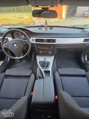 Melns BMW 320 2009 Plungė, ar dzinēja tilpumu 2.00 L un nobraukumu 365 tūkst. km par 3200 €, foto 14 vietnē AUTOMOTO.COM.LV