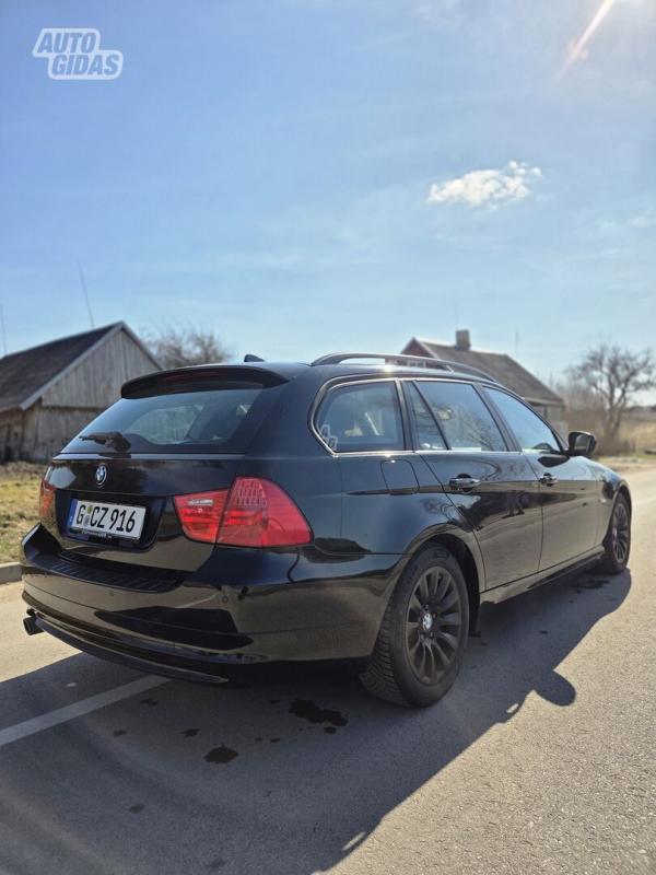 Black BMW 320 2009 in Plunge, with an engine capacity of 2.00 L and mileage of 365 thousand km for 2999 €, photo 7 on AUTOMOTO.COM.LV