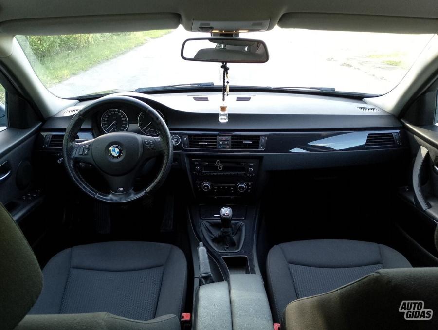 Black BMW 320 2009 in Vilnius, with an engine capacity of 2.00 L and mileage of 151 thousand km for 2950 €, photo 10 on AUTOMOTO.COM.LV
