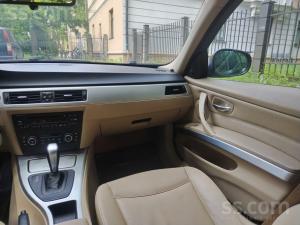 Melns BMW 320 2009 Rīga, ar dzinēja tilpumu 2.00 L un nobraukumu 0 tūkst. km par 4200 €, foto 13 vietnē AUTOMOTO.COM.LV