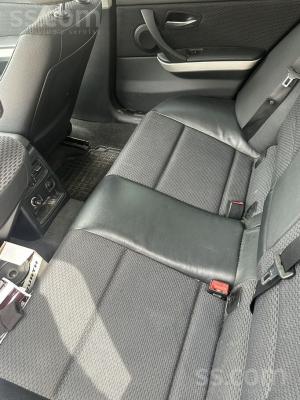 Black BMW 320 2009 in Riga, with an engine capacity of 2.00 L and mileage of 365 thousand km for 6000 €, photo 10 on AUTOMOTO.COM.LV