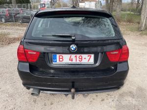 Black BMW 320 2009 in Riga, with an engine capacity of 2.00 L and mileage of 285 thousand km for 4850 €, photo 5 on AUTOMOTO.COM.LV