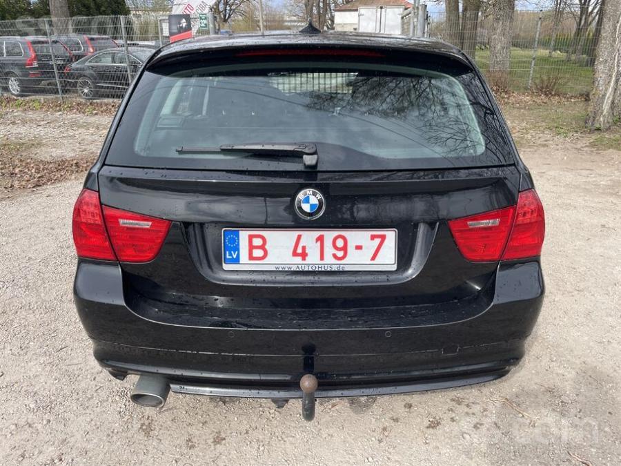 Black BMW 320 2009 in Riga, with an engine capacity of 2.00 L and mileage of 285 thousand km for 4850 €, photo 5 on AUTOMOTO.COM.LV