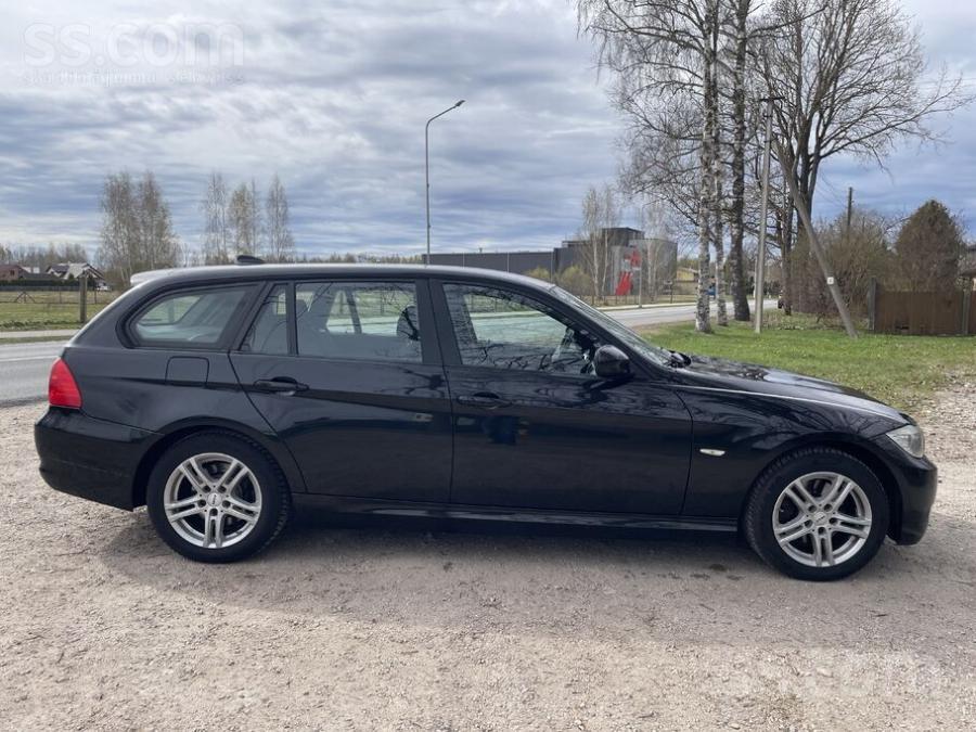 Black BMW 320 2009 in Riga, with an engine capacity of 2.00 L and mileage of 285 thousand km for 4850 €, photo 7 on AUTOMOTO.COM.LV