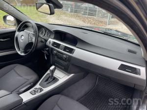 Black BMW 320 2009 in Riga, with an engine capacity of 2.00 L and mileage of 285 thousand km for 4850 €, photo 19 on AUTOMOTO.COM.LV