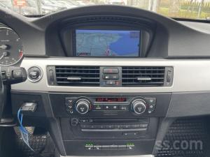 Black BMW 320 2009 in Riga, with an engine capacity of 2.00 L and mileage of 285 thousand km for 4850 €, photo 24 on AUTOMOTO.COM.LV