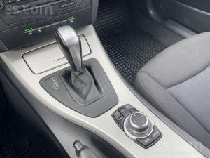 Black BMW 320 2009 in Riga, with an engine capacity of 2.00 L and mileage of 285 thousand km for 4850 €, photo 27 on AUTOMOTO.COM.LV