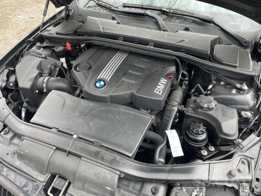 Black BMW 320 2009 in Riga, with an engine capacity of 2.00 L and mileage of 285 thousand km for 4850 €, photo 30 on AUTOMOTO.COM.LV