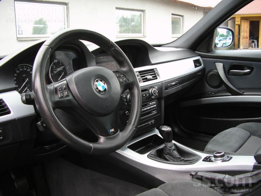 Black BMW 320 2009 in Riga, with an engine capacity of 2.00 L and mileage of 0 thousand km for 5950 €, photo 15 on AUTOMOTO.COM.LV