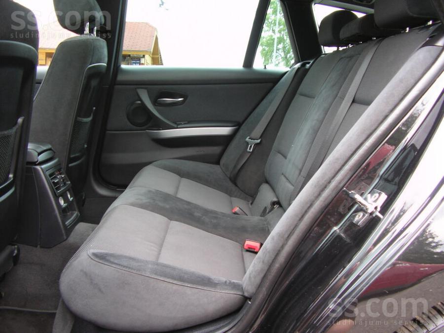Black BMW 320 2009 in Riga, with an engine capacity of 2.00 L and mileage of 0 thousand km for 5950 €, photo 17 on AUTOMOTO.COM.LV