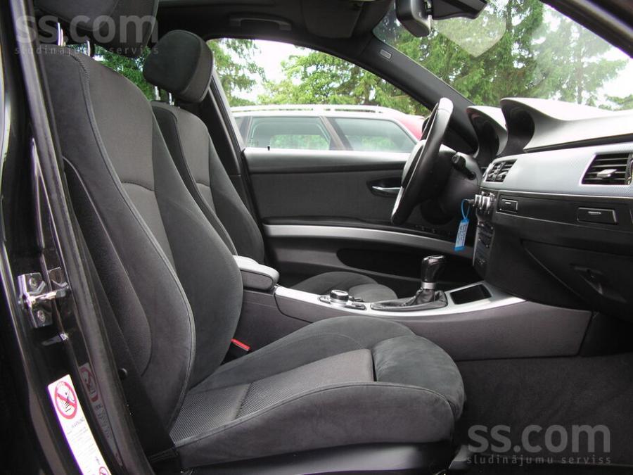 Black BMW 320 2009 in Riga, with an engine capacity of 2.00 L and mileage of 0 thousand km for 5950 €, photo 22 on AUTOMOTO.COM.LV