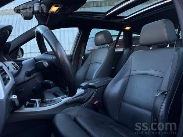Black BMW 320 2009 in Valmiera, with an engine capacity of 2.00 L and mileage of 311 thousand km for 5999 €, photo 10 on AUTOMOTO.COM.LV