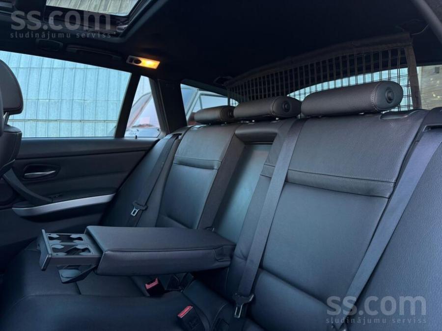 Melns BMW 320 2009 Valmiera, ar dzinēja tilpumu 2.00 L un nobraukumu 311 tūkst. km par 5999 €, foto 13 vietnē AUTOMOTO.COM.LV