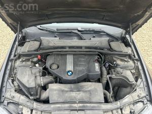 Black BMW 320 2009 in Riga, with an engine capacity of 2.00 L and mileage of 365 thousand km for 5200 €, photo 12 on AUTOMOTO.COM.LV