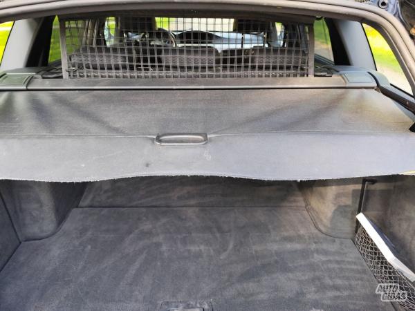 Melns BMW 320 2009 Raseiniai, ar dzinēja tilpumu 2.00 L un nobraukumu 324 tūkst. km par 4550 €, foto 10 vietnē AUTOMOTO.COM.LV