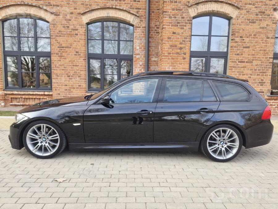 Black BMW 320 2009 in Bauska, with an engine capacity of 2.00 L and mileage of 340 thousand km for 5850 €, photo 6 on AUTOMOTO.COM.LV