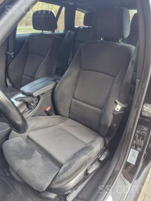 Black BMW 320 2009 in Bauska, with an engine capacity of 2.00 L and mileage of 340 thousand km for 5850 €, photo 12 on AUTOMOTO.COM.LV