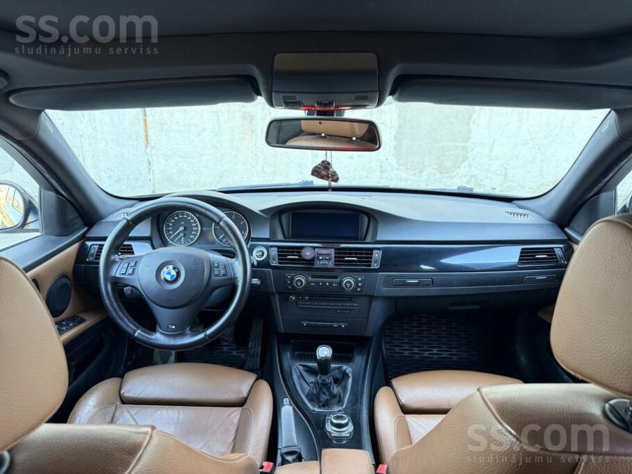 Melns BMW 320 2009 Rīga, ar dzinēja tilpumu 2.00 L un nobraukumu 225 tūkst. km par 6600 €, foto 7 vietnē AUTOMOTO.COM.LV