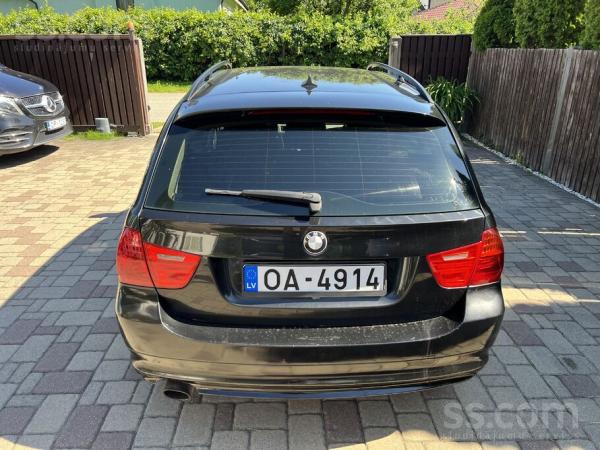 Black BMW 320 2009 in Riga, with an engine capacity of 2.00 L and mileage of 452 thousand km for 4000 €, photo 5 on AUTOMOTO.COM.LV