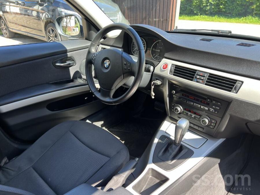 Black BMW 320 2009 in Riga, with an engine capacity of 2.00 L and mileage of 452 thousand km for 4000 €, photo 13 on AUTOMOTO.COM.LV