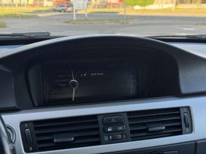 Black BMW 320 2009 in Panevezys, with an engine capacity of 2.00 L and mileage of 287 thousand km for 3700 €, photo 17 on AUTOMOTO.COM.LV